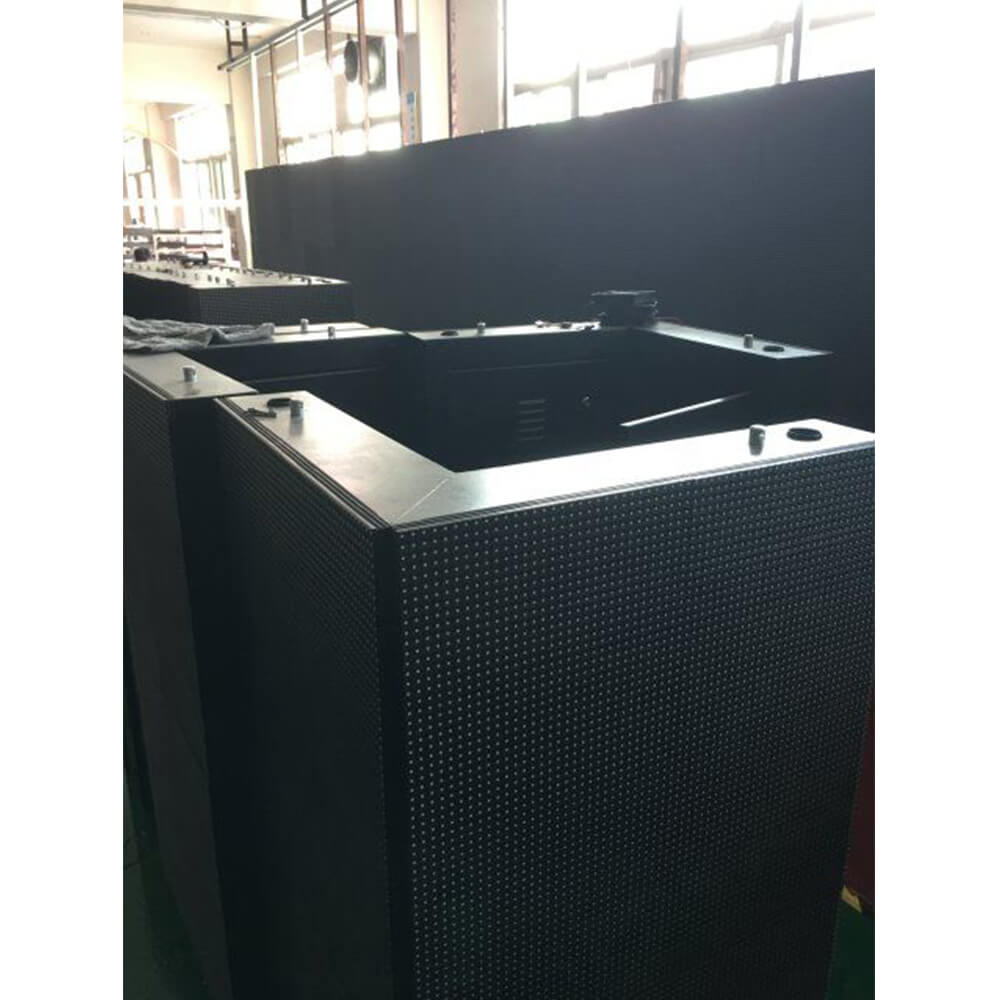 P10 Outdoor 90 Degree Corner RGB LED Display For Commercial Advertising ...